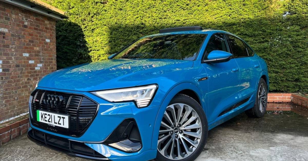 AK Prestige Autos in London: contact details, crypto payment methods